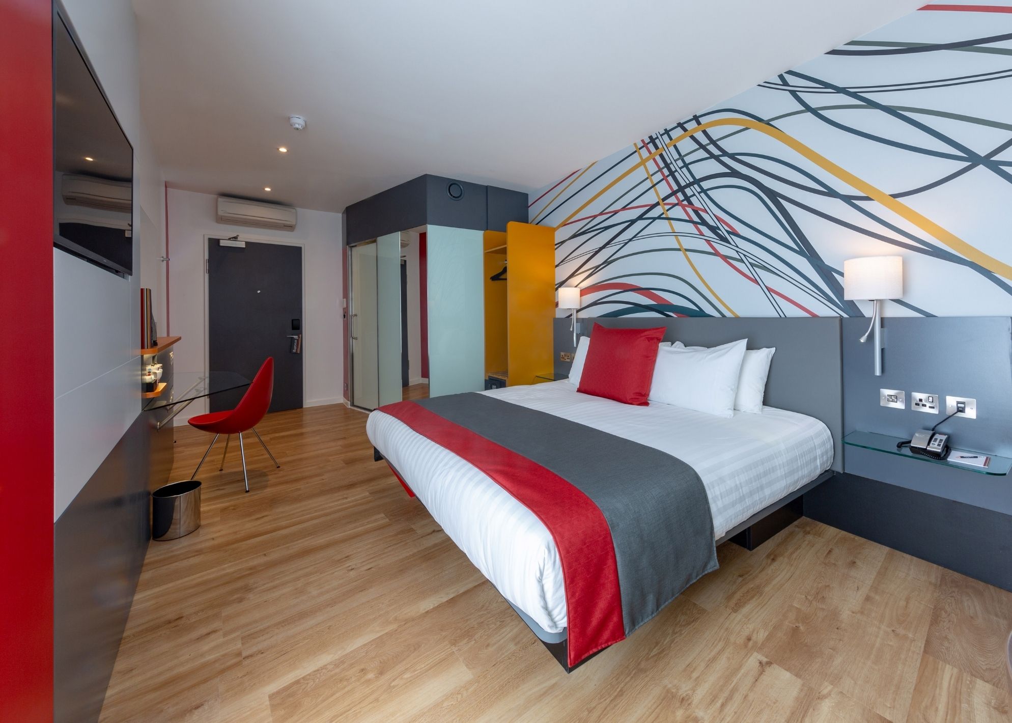 Sleeperz Hotel - Space Solutions