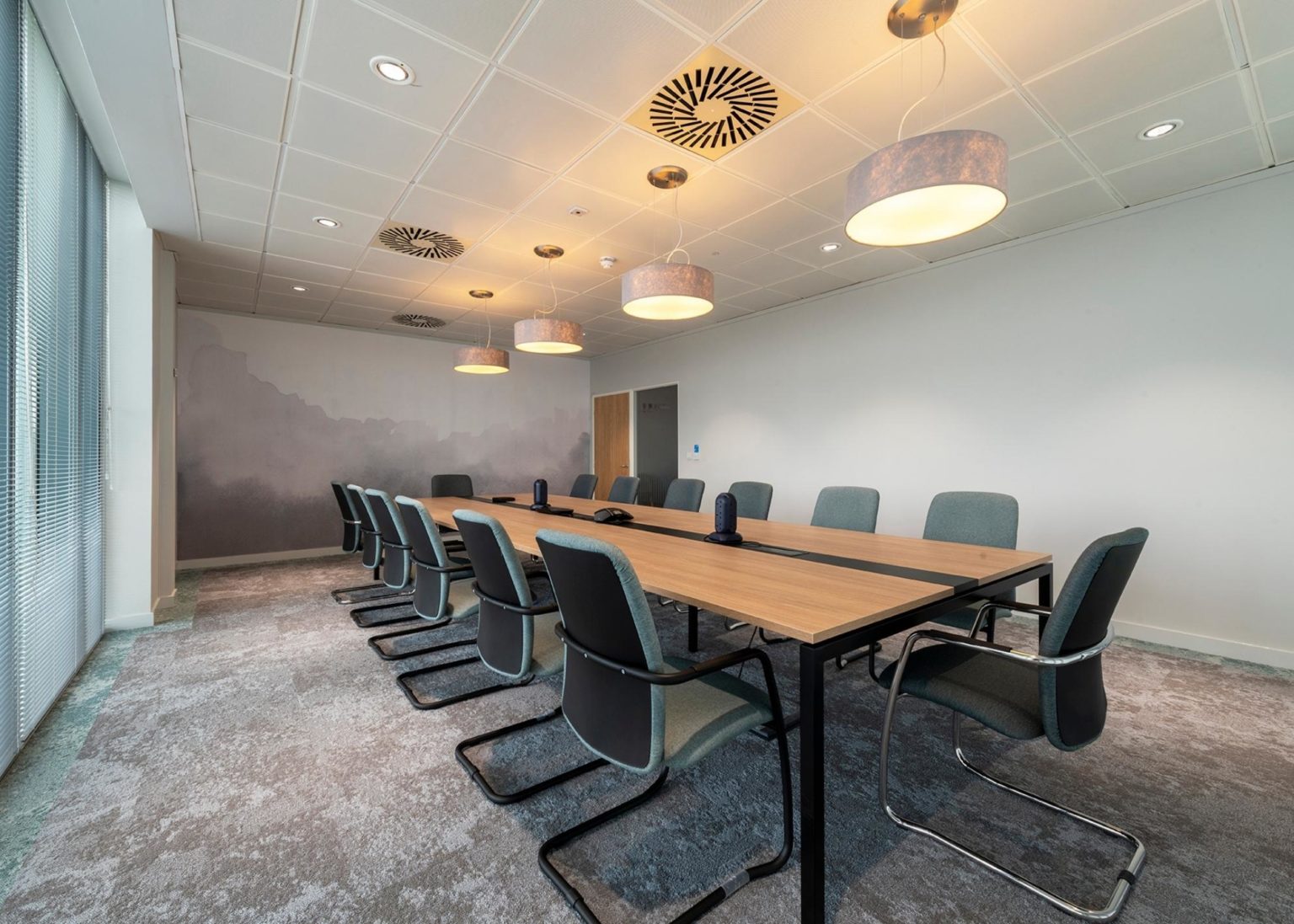 NHS 24 Lumina - Space Solutions